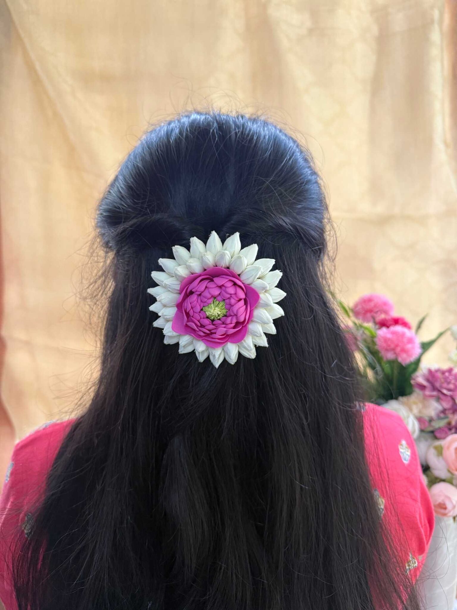 Lotus with Malli Mottu Alligator clip combo - J301 - Maaya Creations
