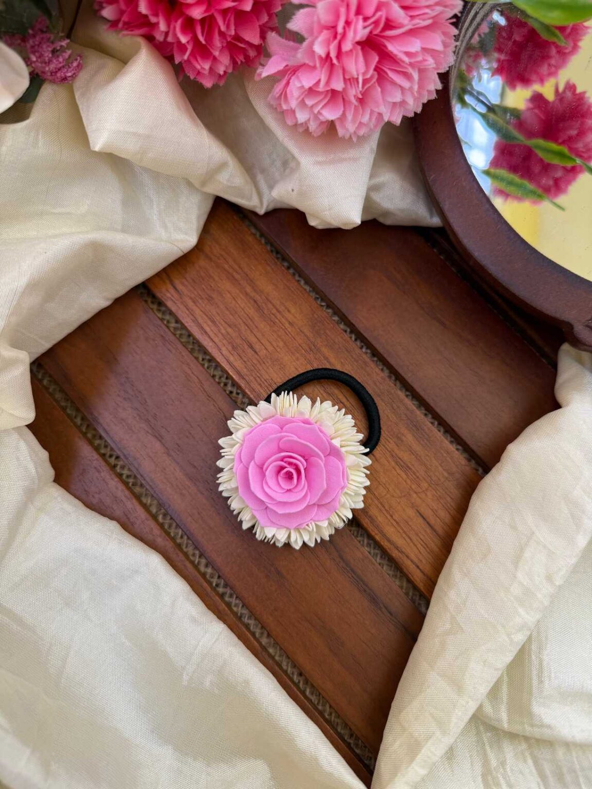 Rubber Band - Real Look Like Mullai with Pink Rose Hair Band - Mullai ...